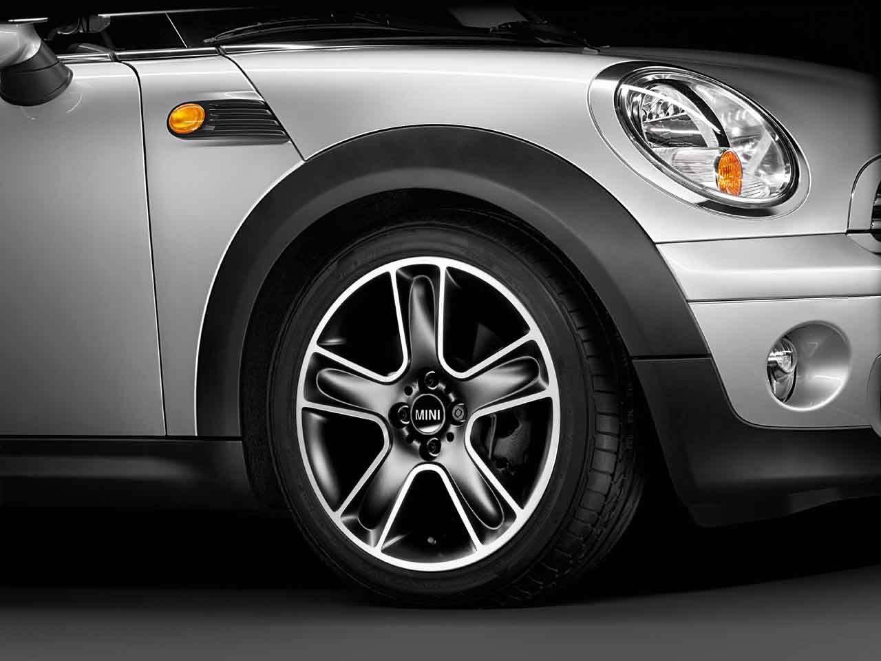 MINI Genuine 17" Inch Light Alloy Wheel Star Bullet R111 Black ...